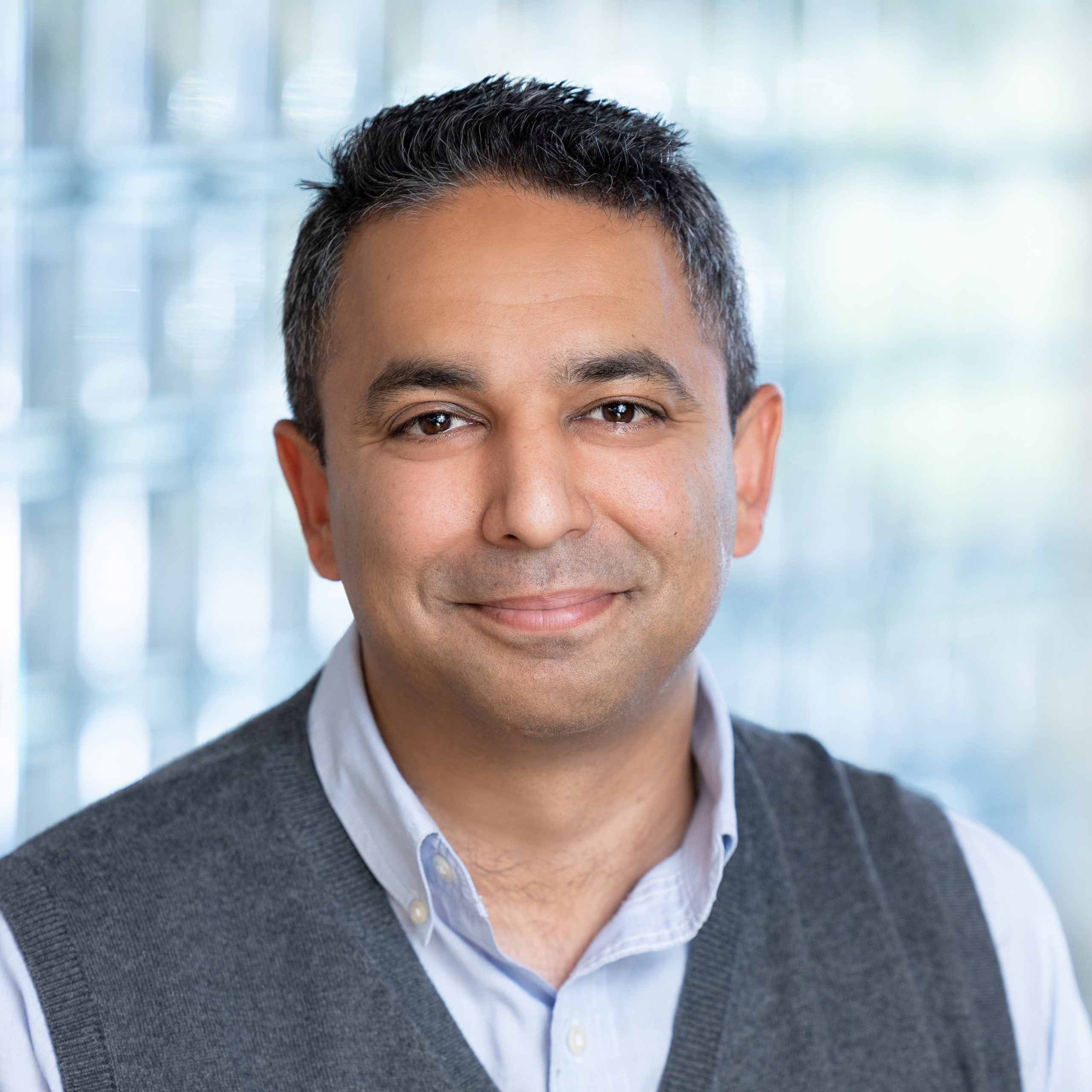 Yousuf Khan's Instagram, Twitter & Facebook on IDCrawl